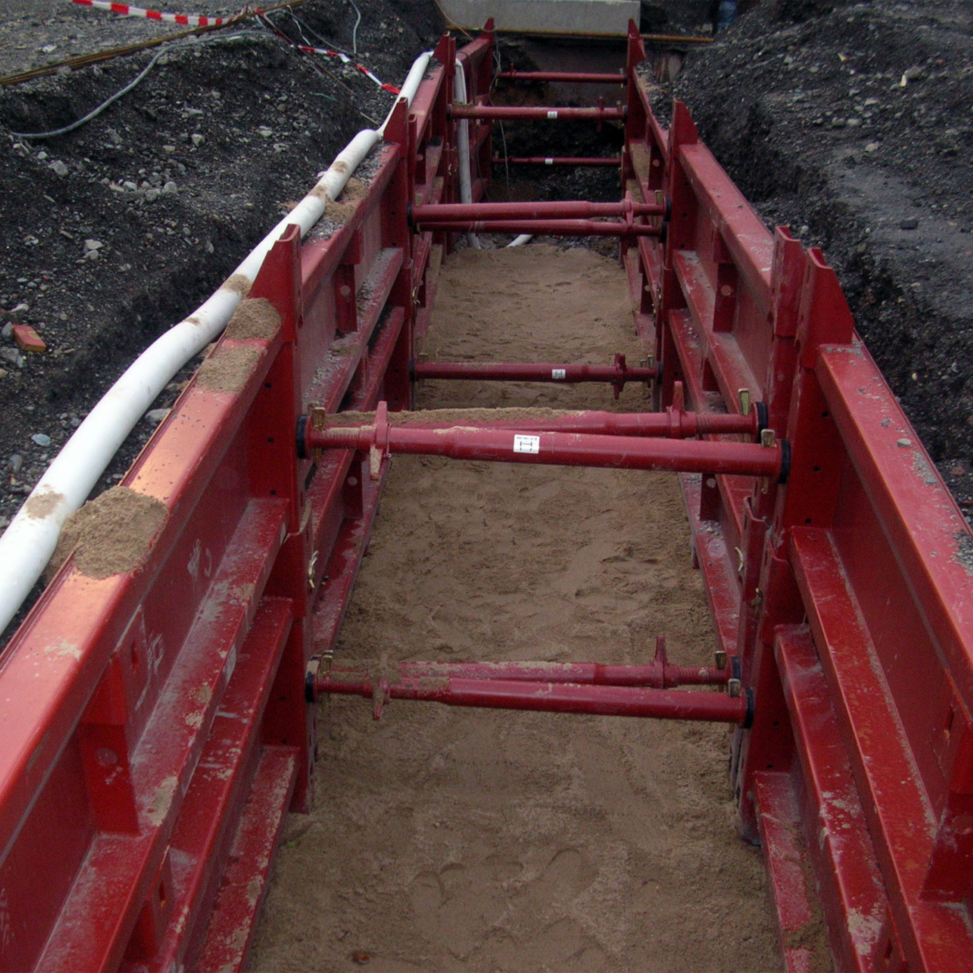 Steel trench shoring - ISCHEBECK AUSTRALIA