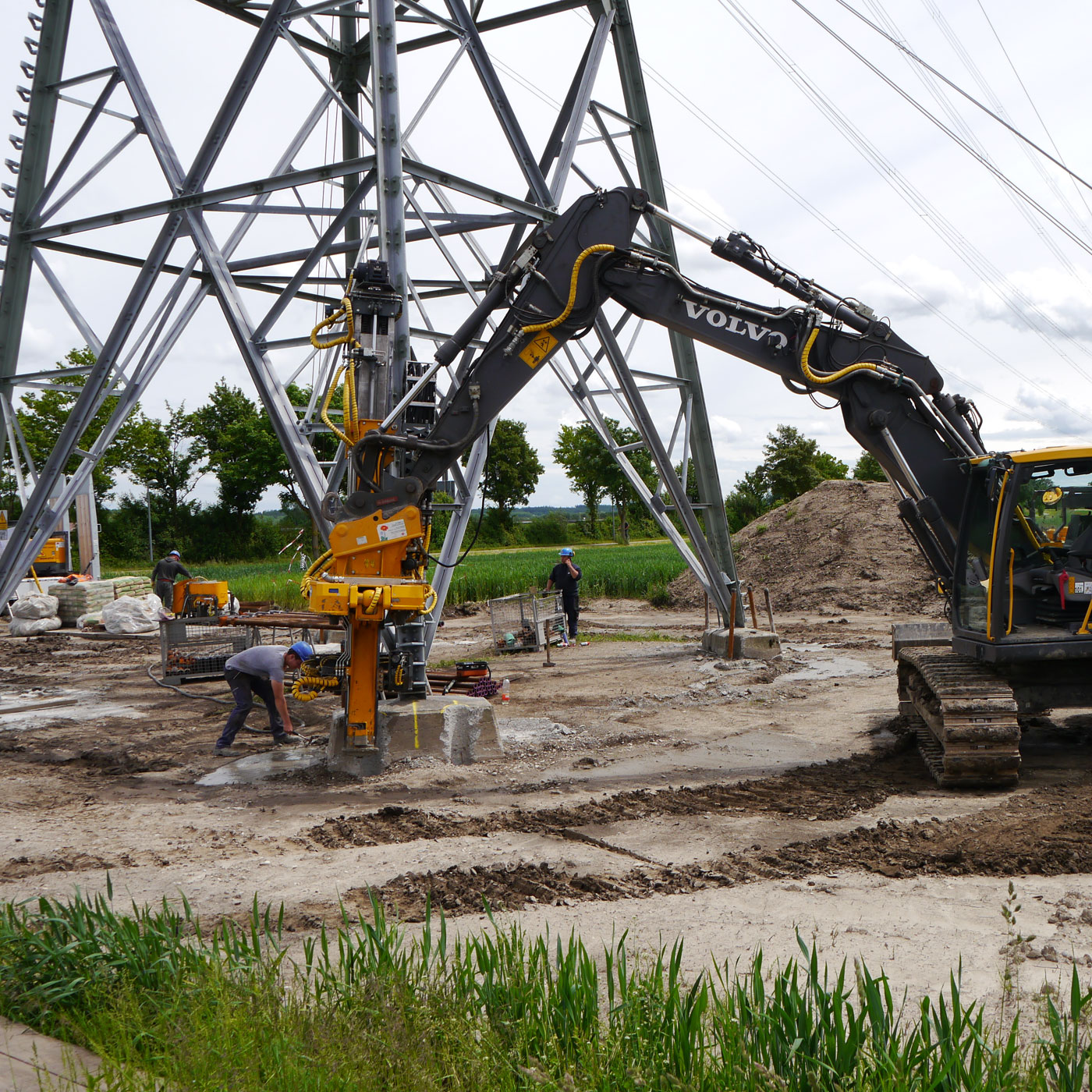 Foundations and underpinning with Micropile TITAN - ISCHEBECK AUSTRALIA